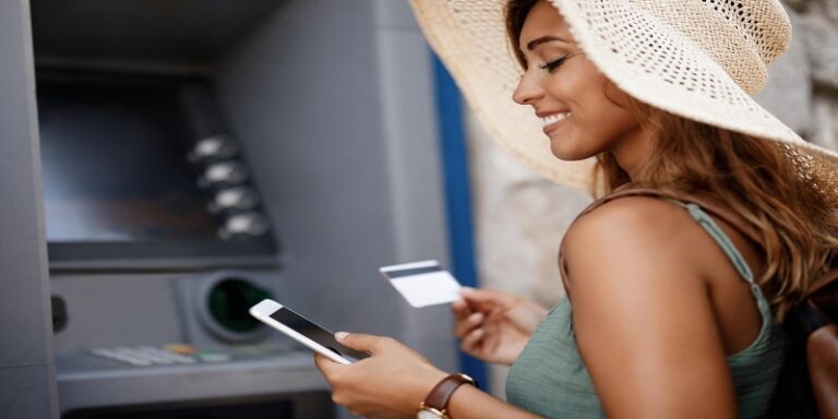 Daftar Kode Bank di Indonesia dan Bank Asing Terbaru 2025
